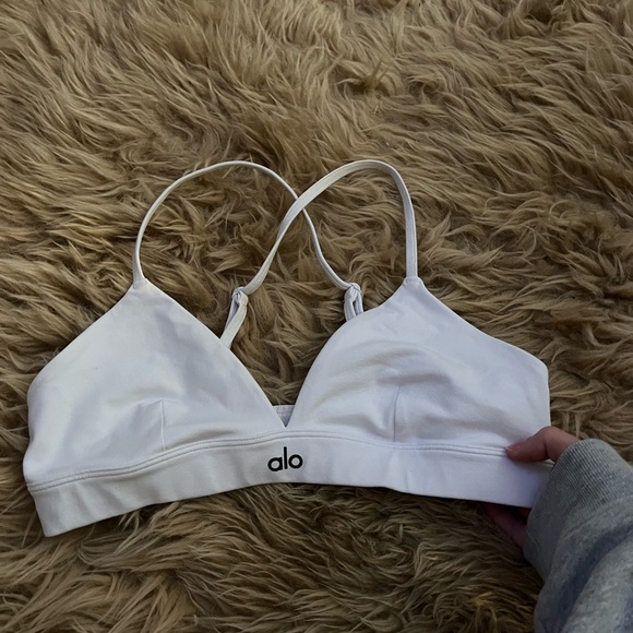 ALO Yoga | Intimates & Sleepwear | Alo Sports Bra | Poshmark